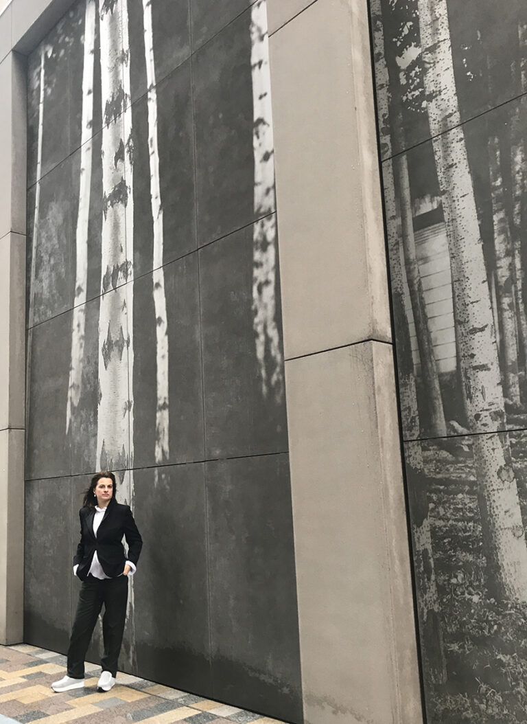 Rut Blees Luxemburg - German Photographer - Hundred Heroines